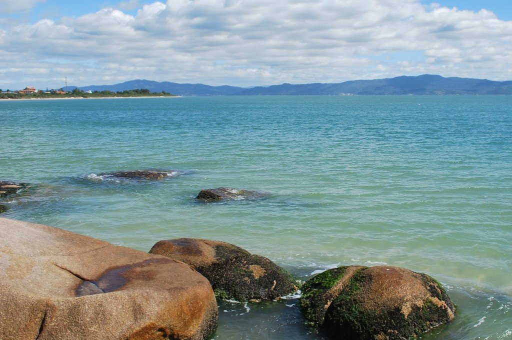 Las 3 Mejores Playas Nudistas de Brasil | DisfrutarBrasil.com